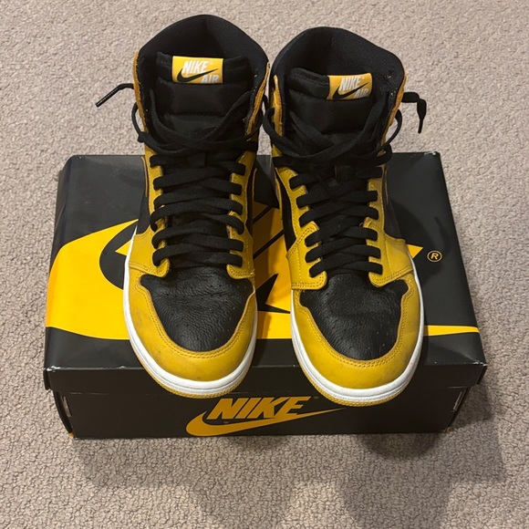 Nike | Shoes | Nike Air Jordan Pollen 5 | Poshmark